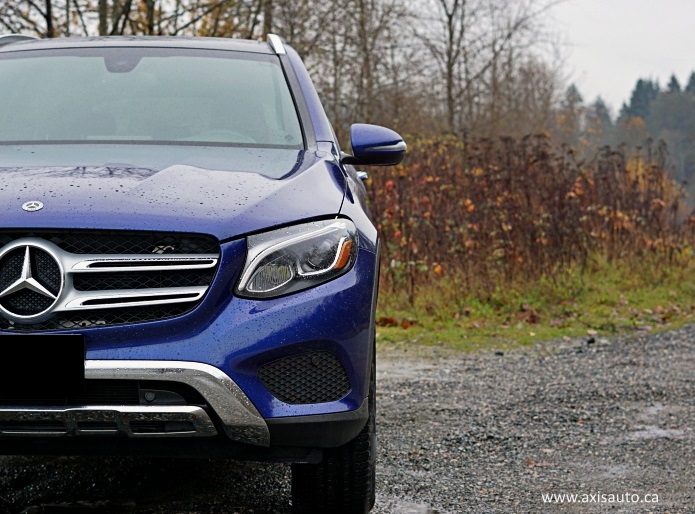 2018 Mercedes Benz GLC300 4Matic | AXIS AUTO